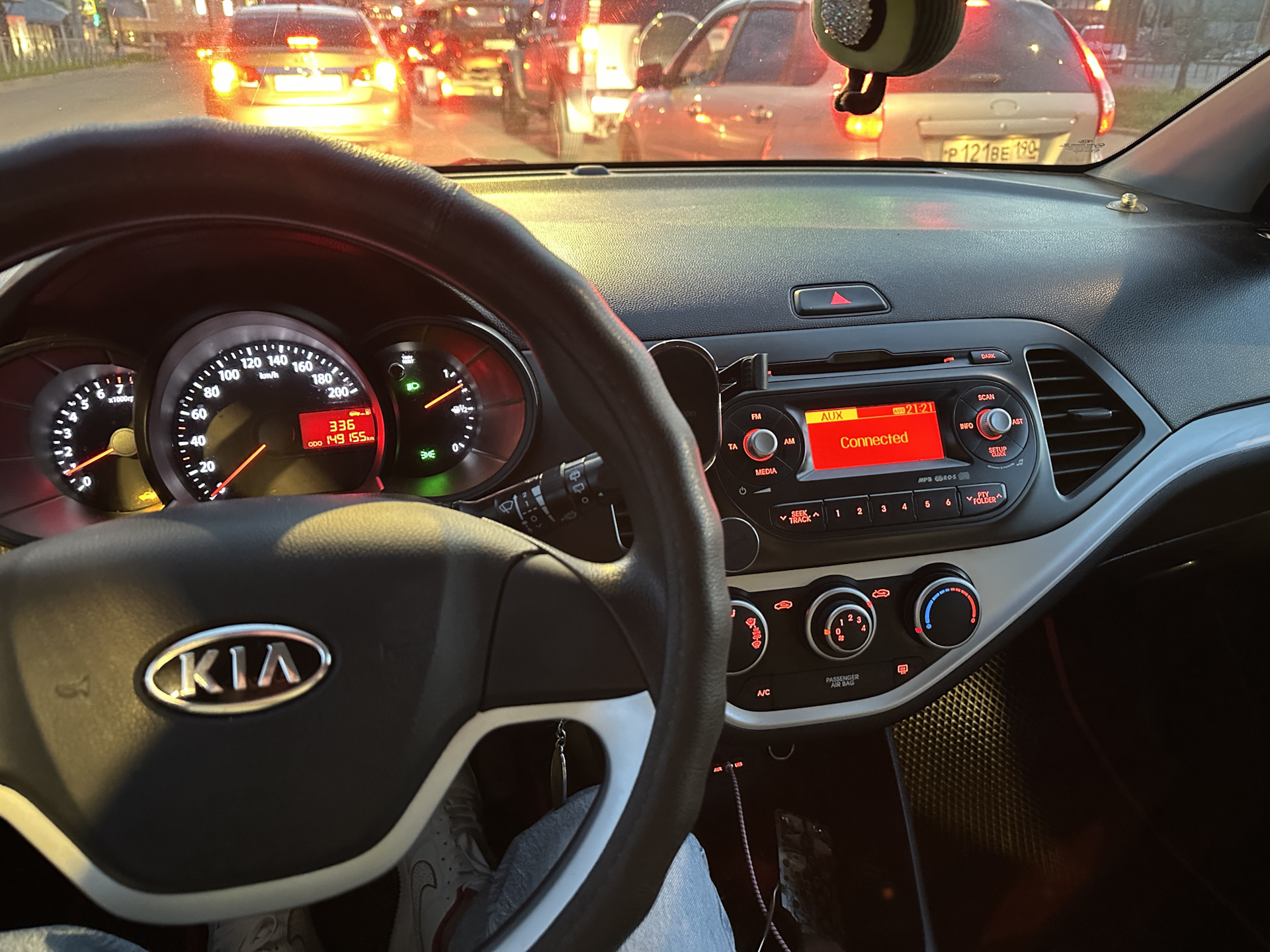 Магнитола-планшет с Carplay — KIA Picanto (2G), 1 л, 2011 года ...