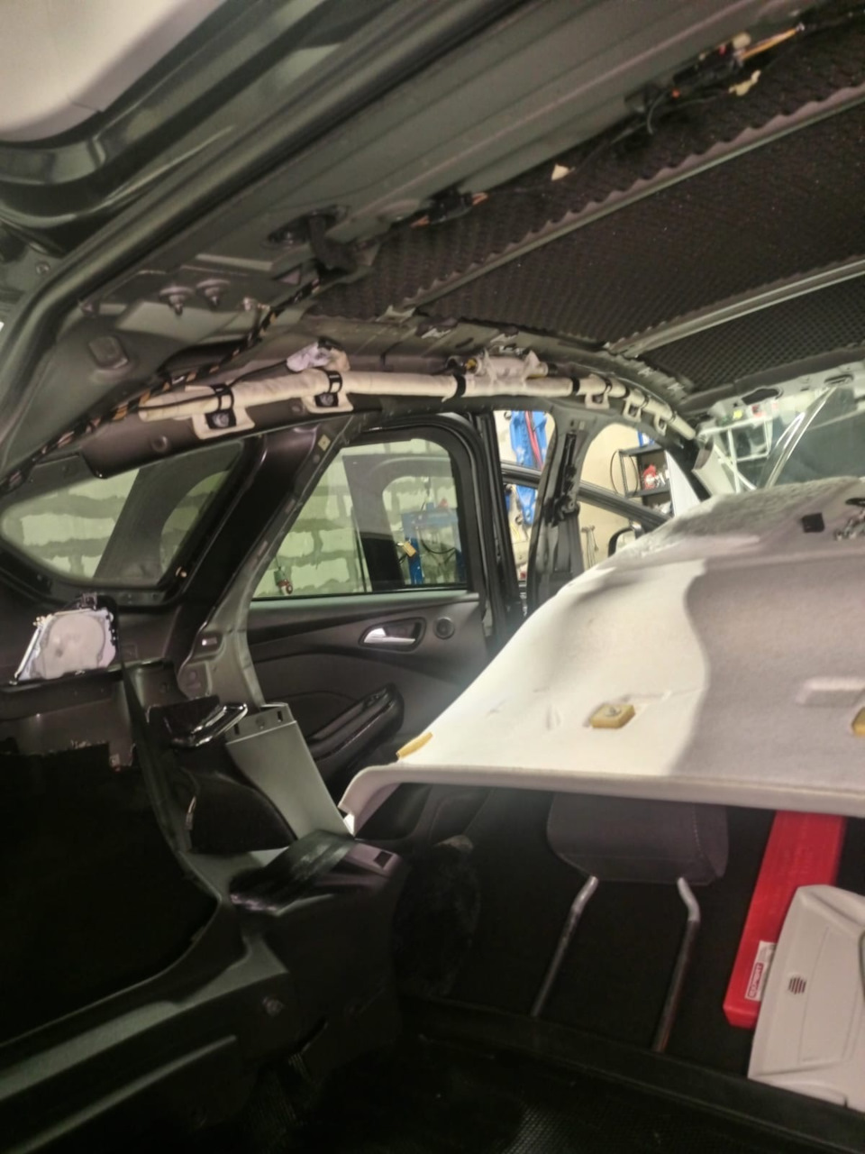 Музыка SONY, ACM чешка, шумоизоляция — Ford Focus Hatchback III, 1,6 л ...