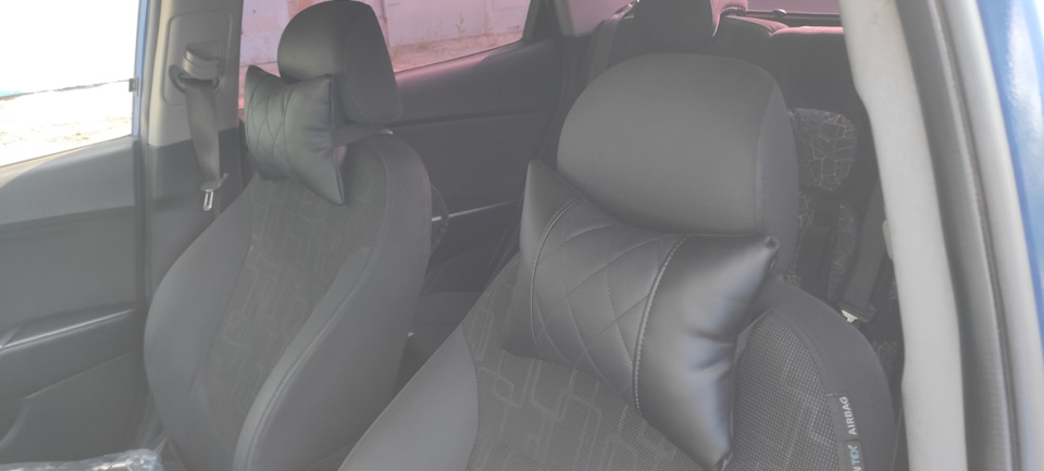 Подушки на подголовники — KIA Rio (3G), 1,6 л, 2012 года | аксессуары ...