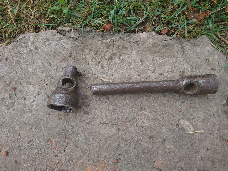 Замена переднего сальника коленвала. — Ford Ranger (1G), 2,5 л, 2005 ...