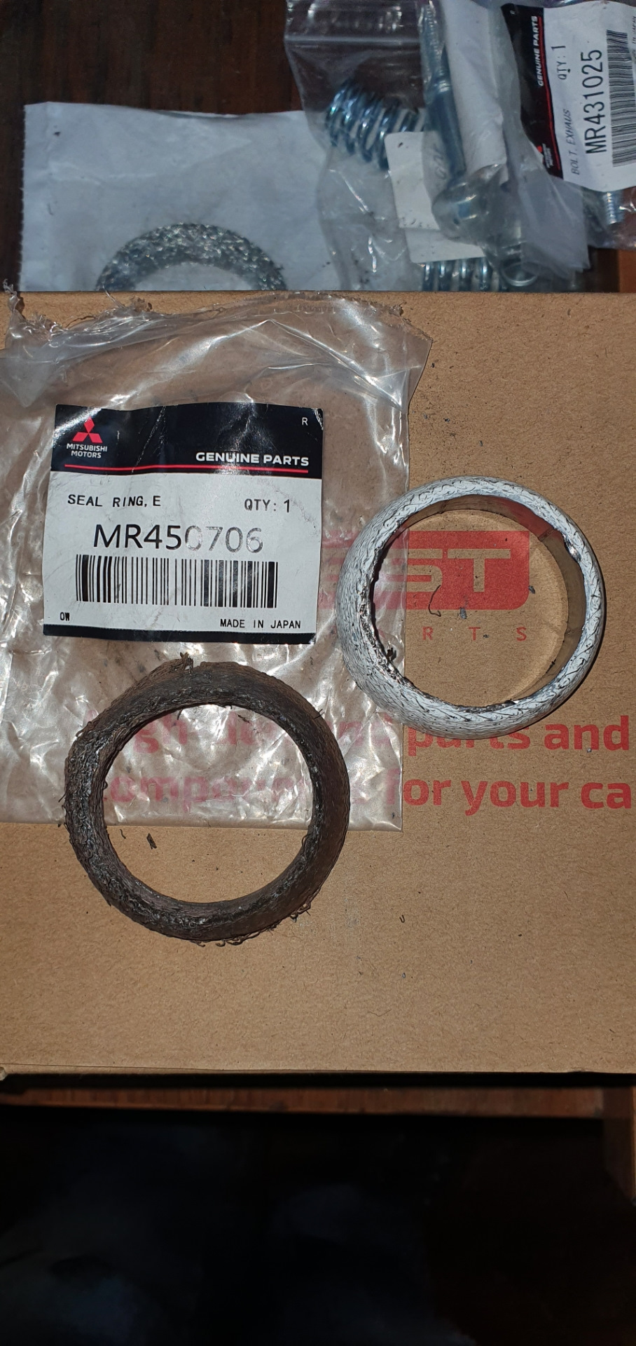 замена датчика положения кулисы — Mitsubishi Lancer X, 1,5 л, 2011 года ...