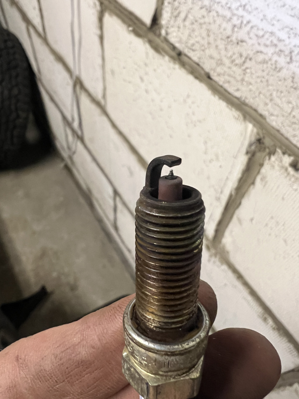 136. Замена свечей 120000км — Tank 300, 2 л, 2023 года | плановое ТО ...