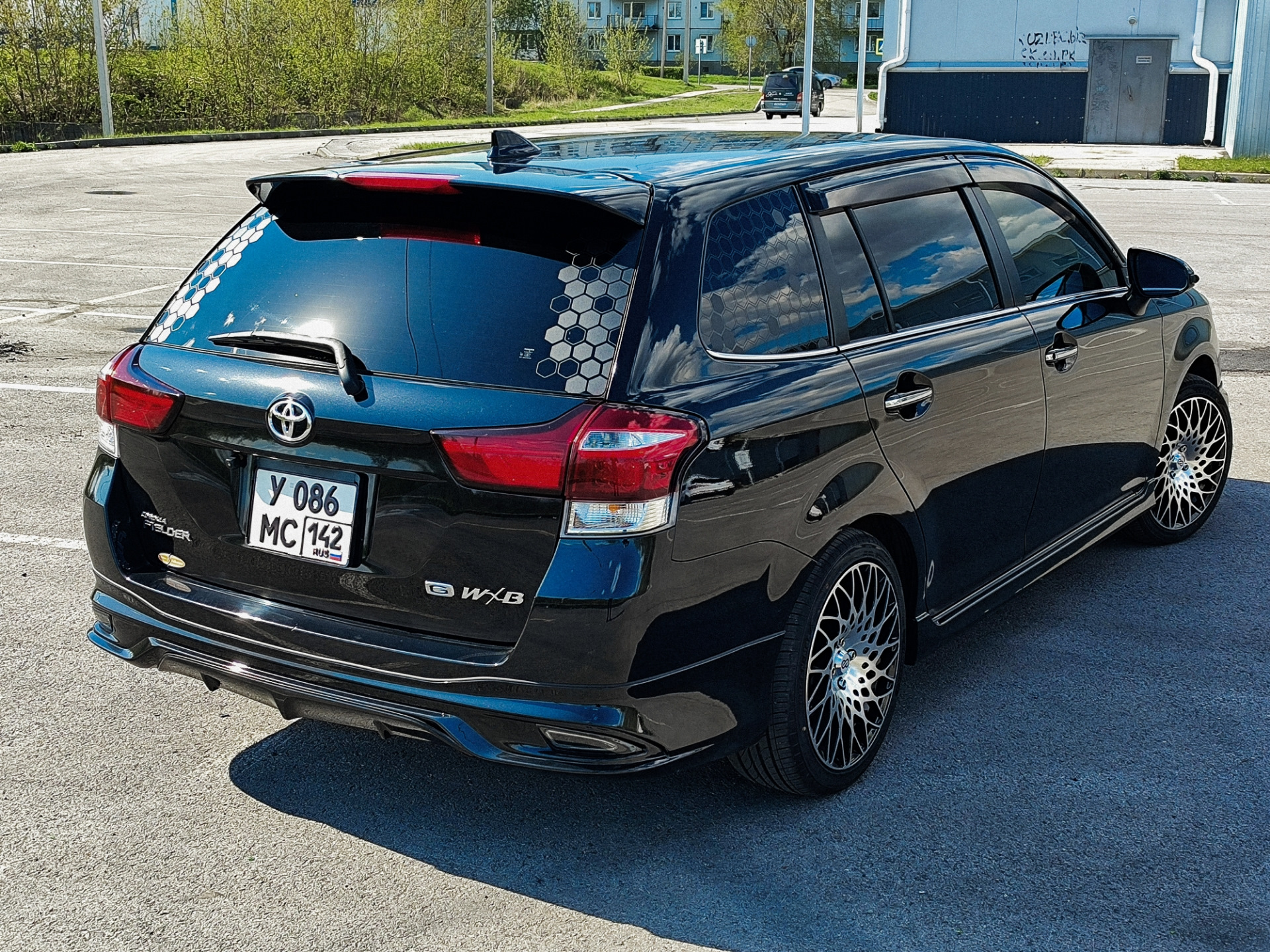 Квадратные ГРЗ с жирным шрифтом 🔥+ красивые фото — Toyota Corolla Fielder (E160), 1,5 л, 2016 ...