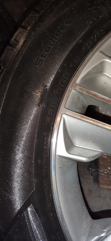 Шины зимние нешипованные Marshal 235/60 R18, литые диски 7,5Jx18 ET49 ...