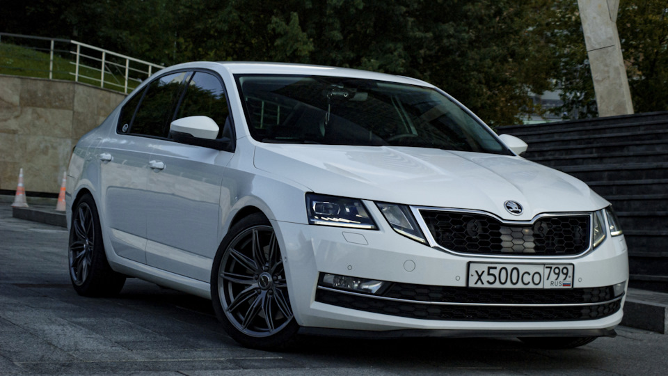 Skoda Octavia A8 2020 Style сравнение с Octavia А7 FL — Skoda Octavia ...