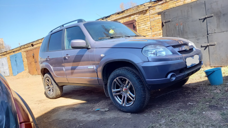 16 колеса Кик палладика и cordiant all terrain. — Chevrolet Niva GLX, 1 ...
