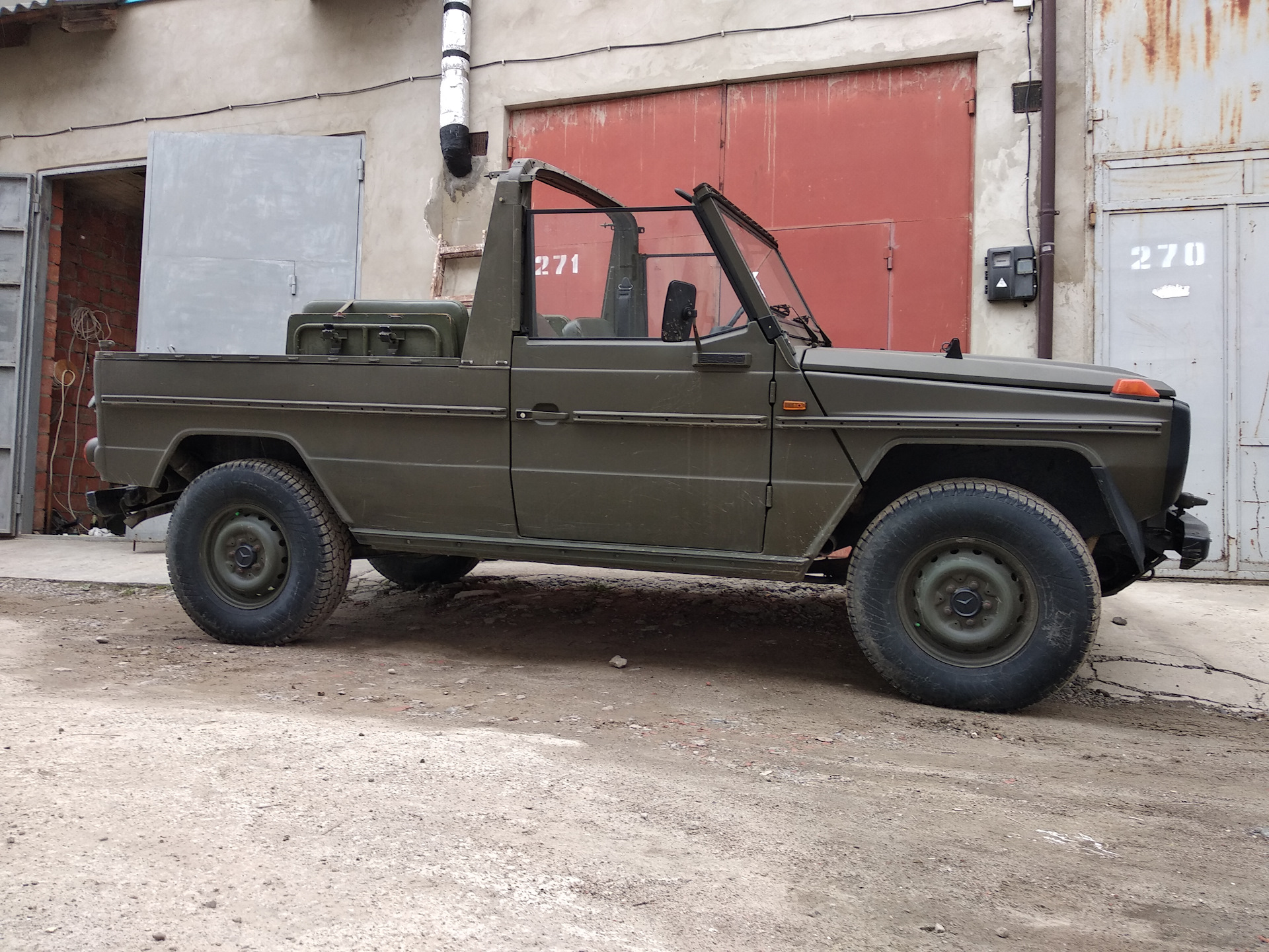 Жара началась… — Mercedes-Benz G-Class (W460/W461), 2,9 л, 1985 года ...