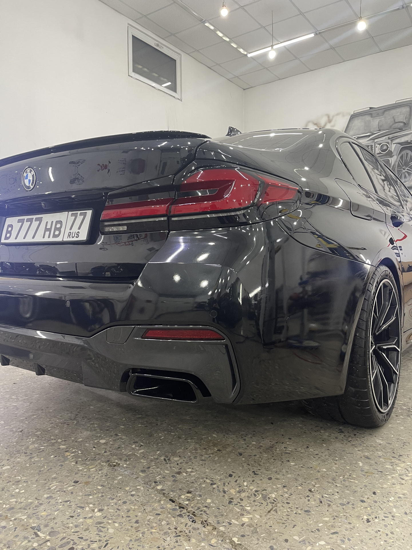 Фонари LCI и спойлер — BMW 5 series (G30), 2 л, 2019 года | стайлинг ...