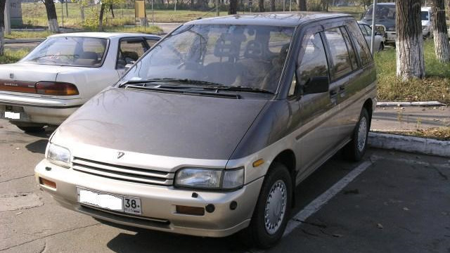Nissan Prairie Mark II 2.0 бензиновый 1993 | на DRIVE2