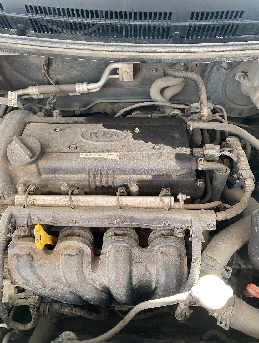 Течь масла из под прокладки клапанной крышки — KIA Rio (3G), 1,6 л ...