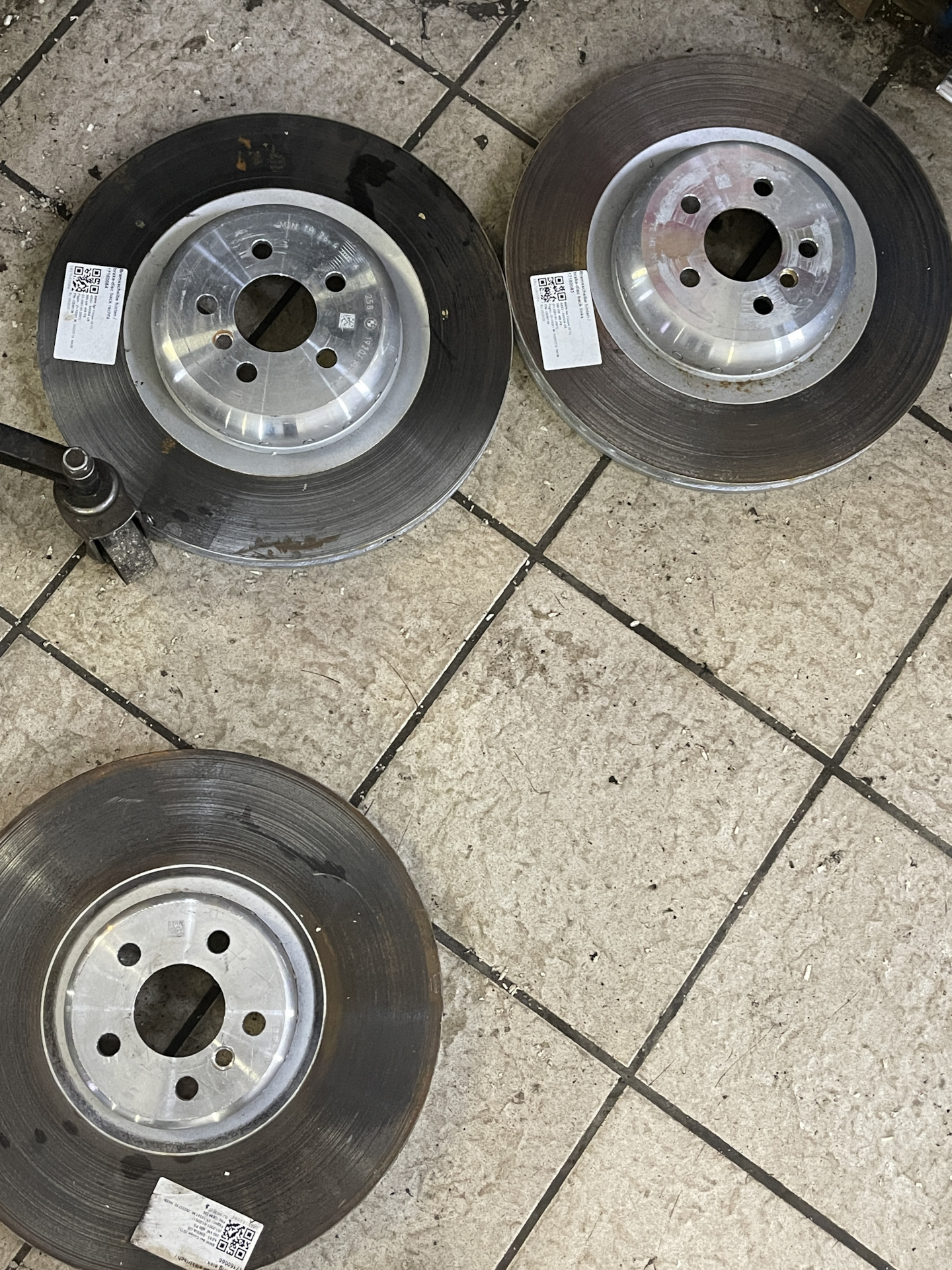 Тормоза — BMW 6 series GT, 3 л, 2021 года | тюнинг | DRIVE2