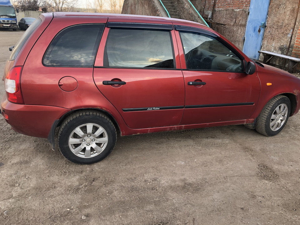 Пороги калины антигравием — Lada Калина Универсал (1G), 1,6 л, 2008 ...