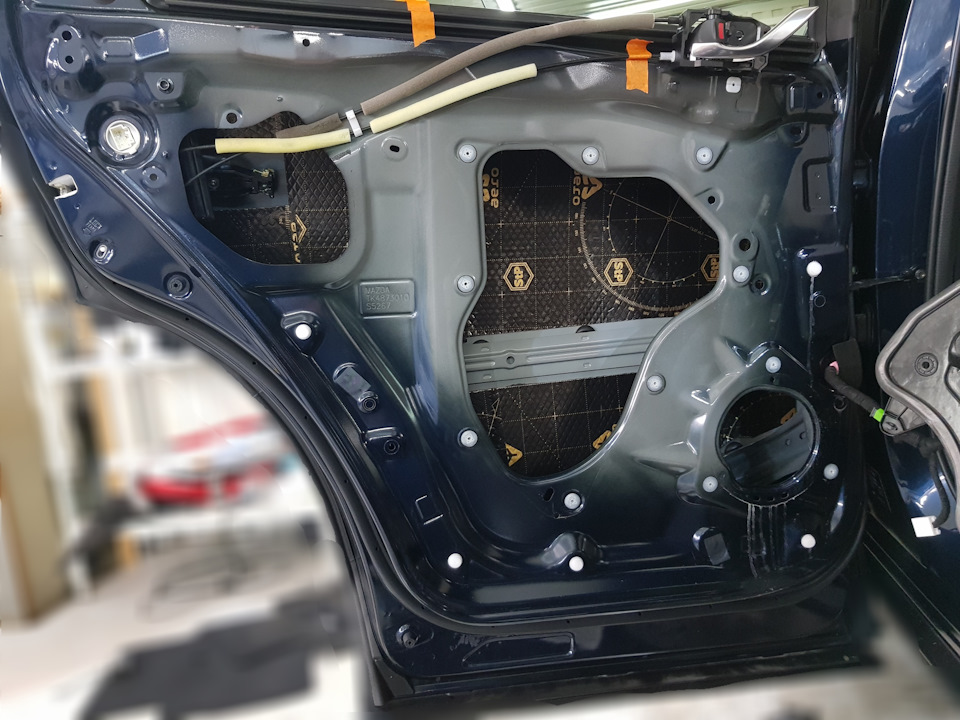 Замена масла в АКПП GM 5L40E — BMW X5 (E53), 3 л, 2005 года | своими ...