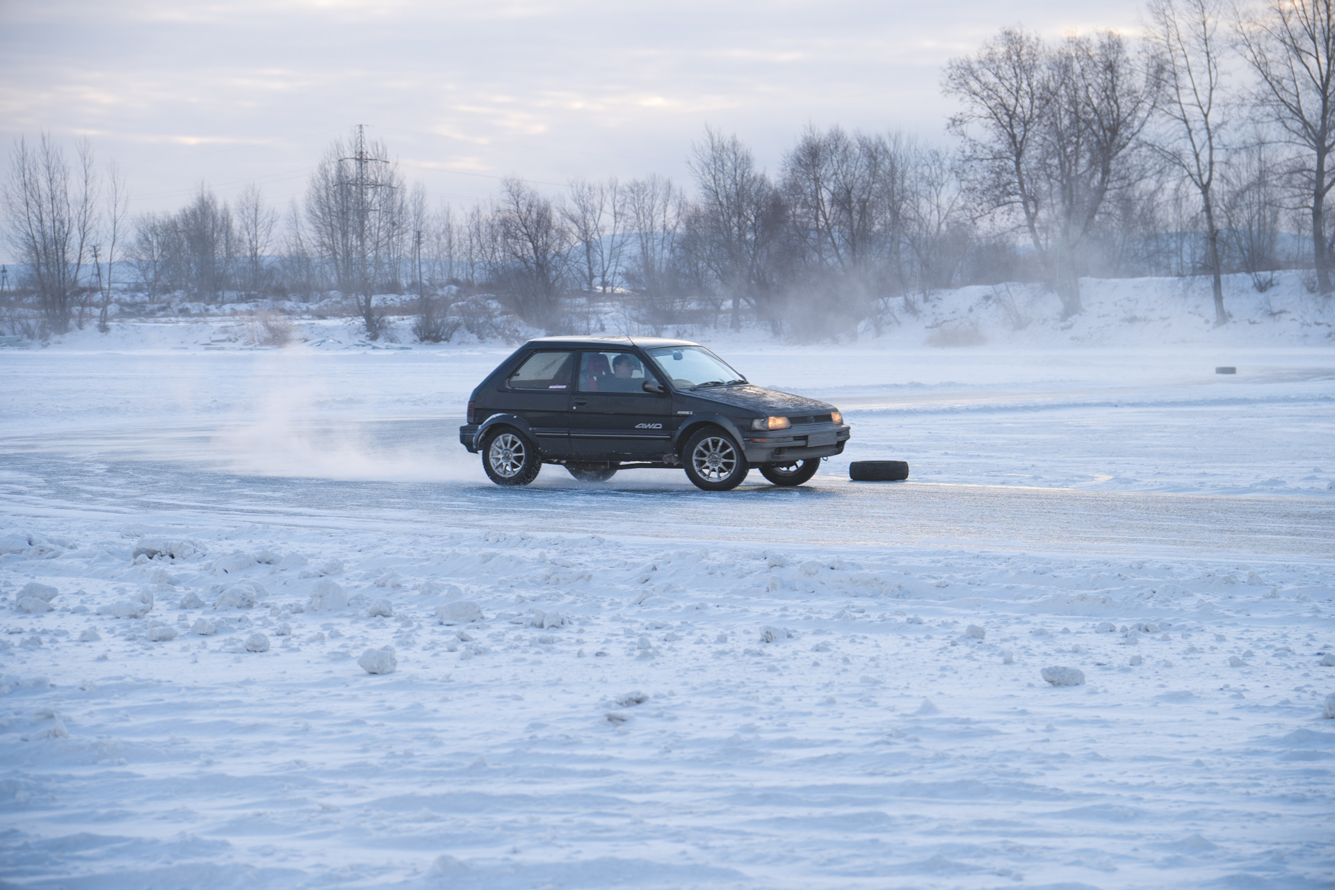 Интересный проект Subaru Justy Winter rally победил всех на первом ...