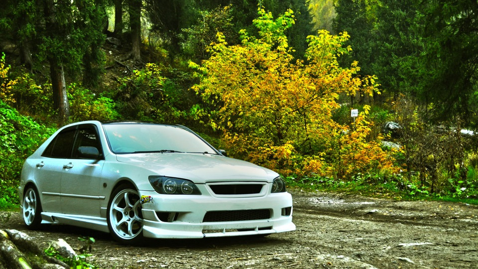 Toyota Altezza 2.0 бензиновый 1999 | "Blond Tezza" 3s-ge 6MT на DRIVE2