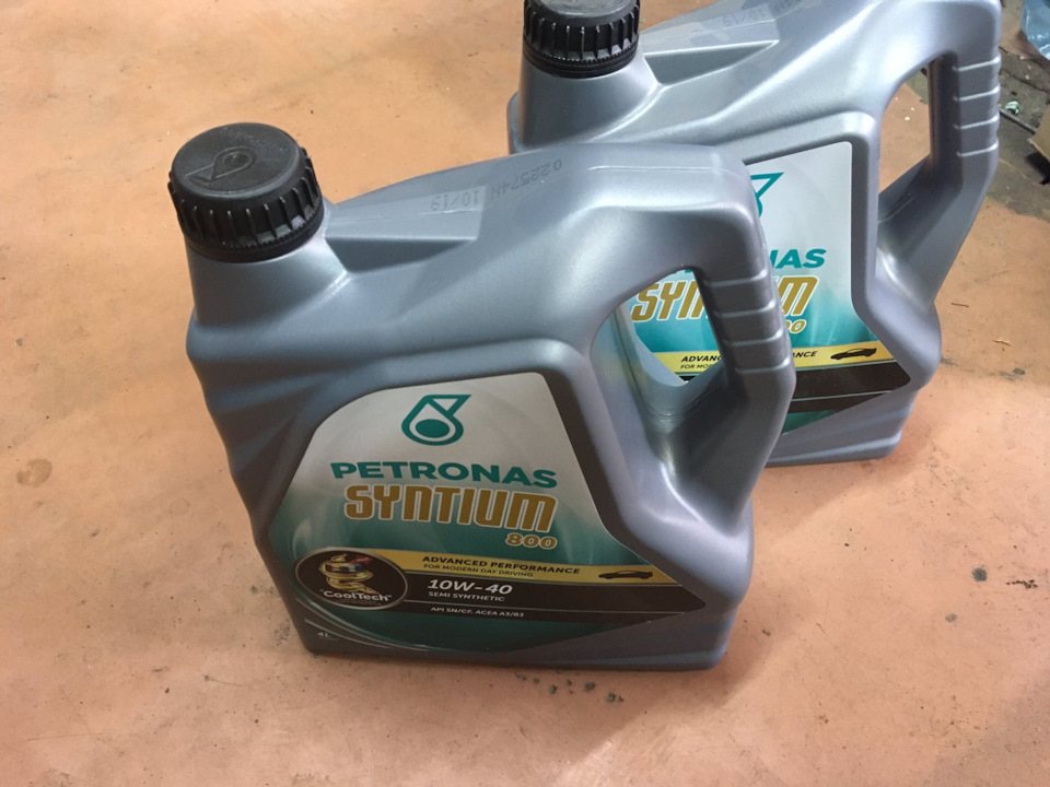 ещё мы решили поменять масло — Mercedes-Benz E-Class Coupe (C124), 2,8 ...