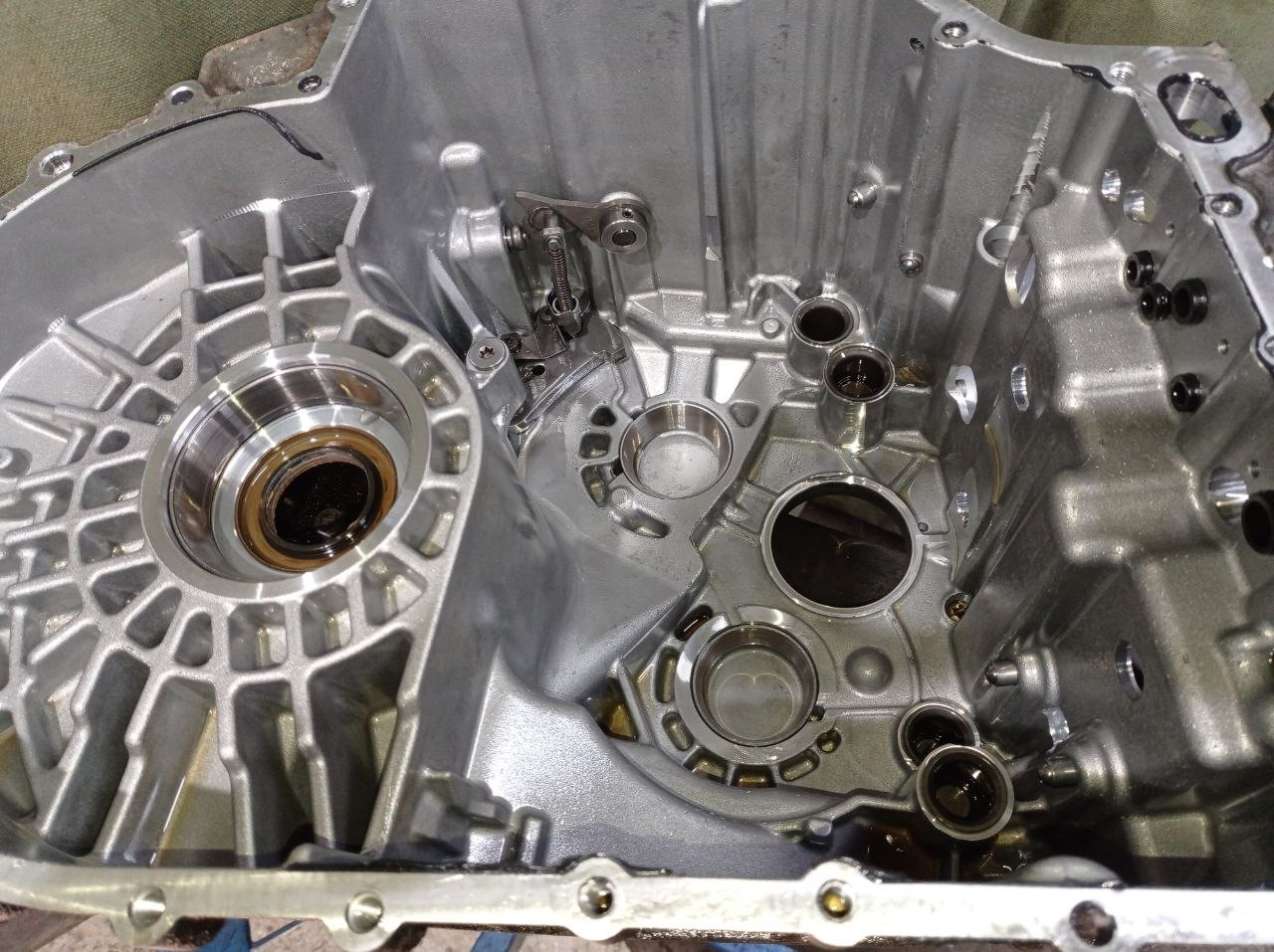 Ремонт АКПП DQ500, замена правого приводного вала — Volkswagen Multivan ...