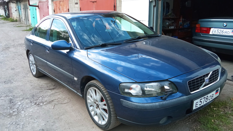 Дворники на фарах, против обычных пшикалок — Volvo S60 (1G), 2,4 л ...