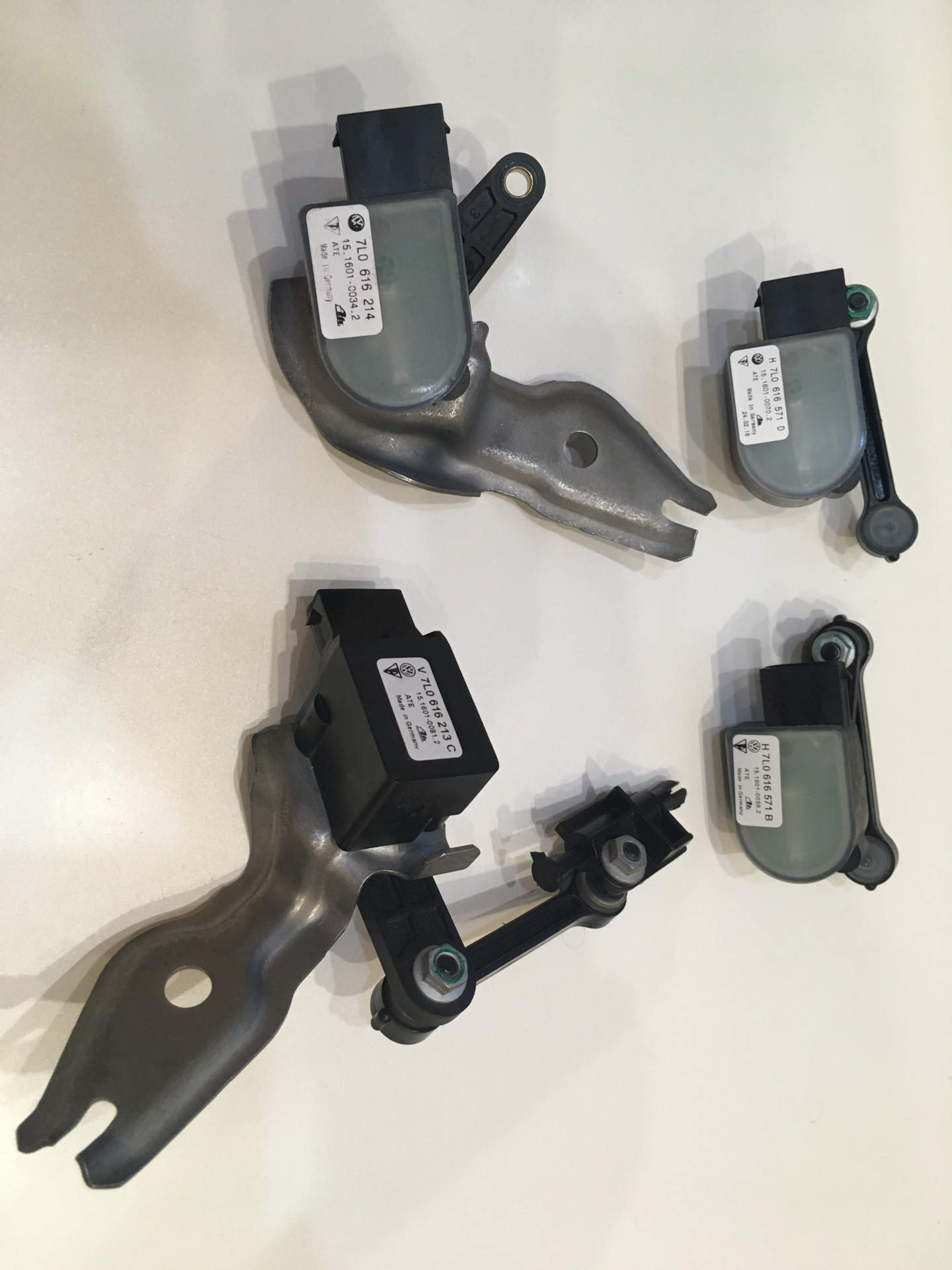 Датчики уровня кузова, все. — Porsche Cayenne (1G) 955/957, 4,5 л, 2004 ...