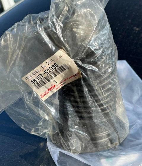 Не подошли передние пружины. Toyota Yaris Sedan — Toyota Yaris (p2), 1 ...