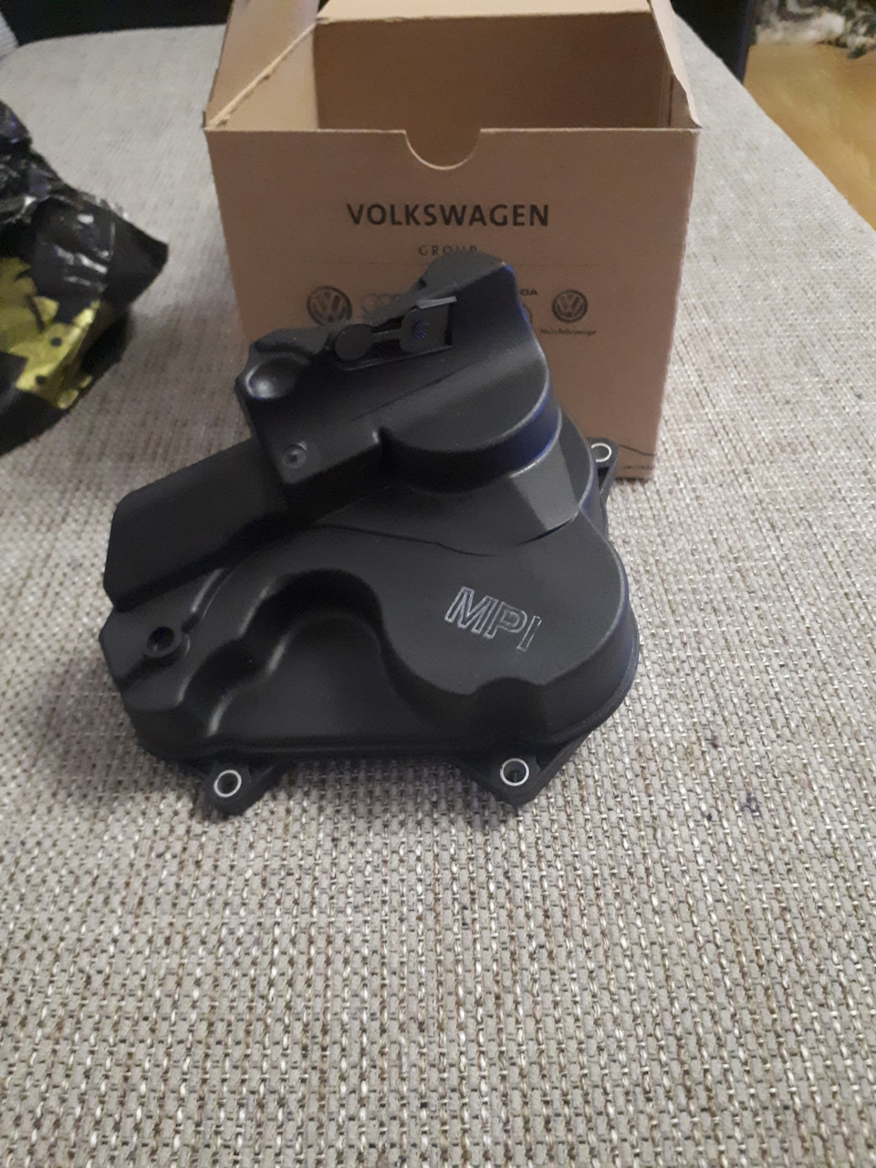 Вопрос по маслоотделителю — Audi A6 (C6), 2,4 л, 2005 года | запчасти ...