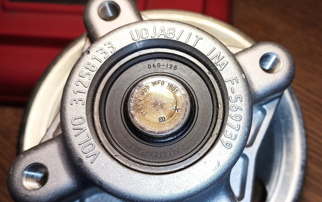 Распаковка купленного шкива и допы — Volvo XC60 (1G), 2,4 л, 2012 года ...