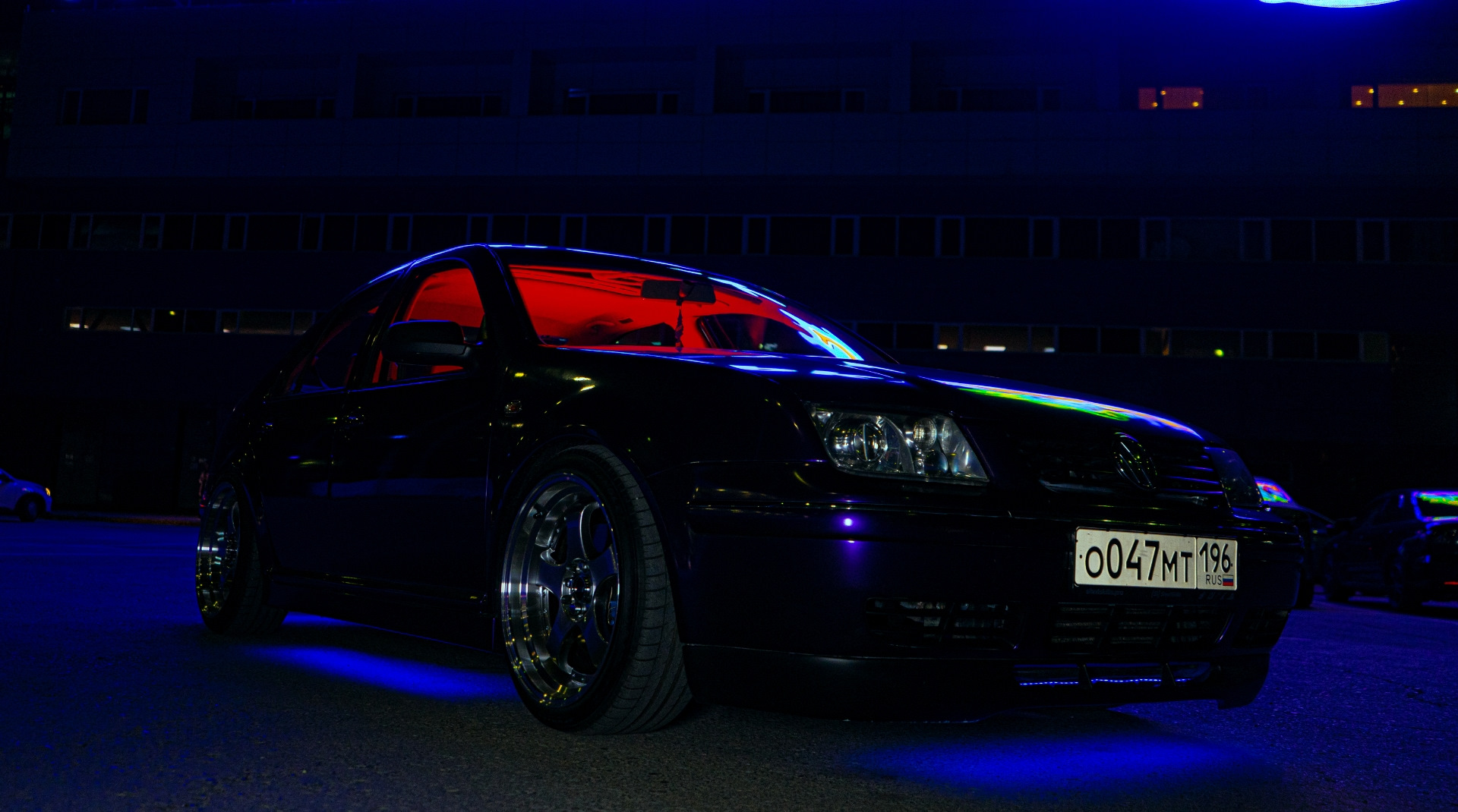 Night look — Volkswagen Jetta IV, 1,8 л, 2004 года | фотография | DRIVE2