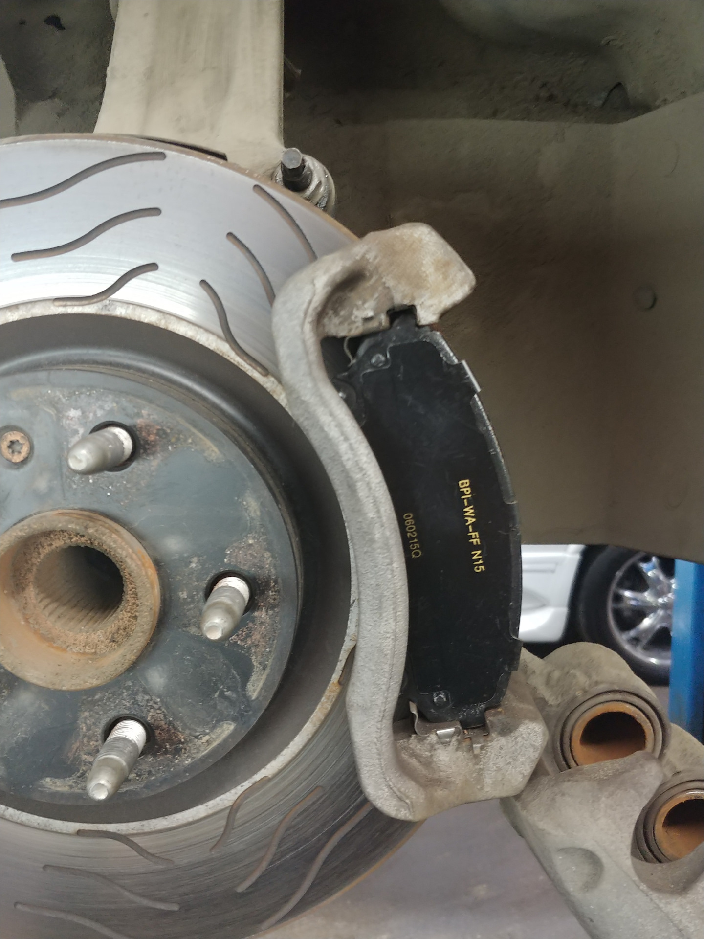 Амортизаторы, стойки, колодки, "кондейка"😊 — Cadillac CTS (2G), 3,6 л ...