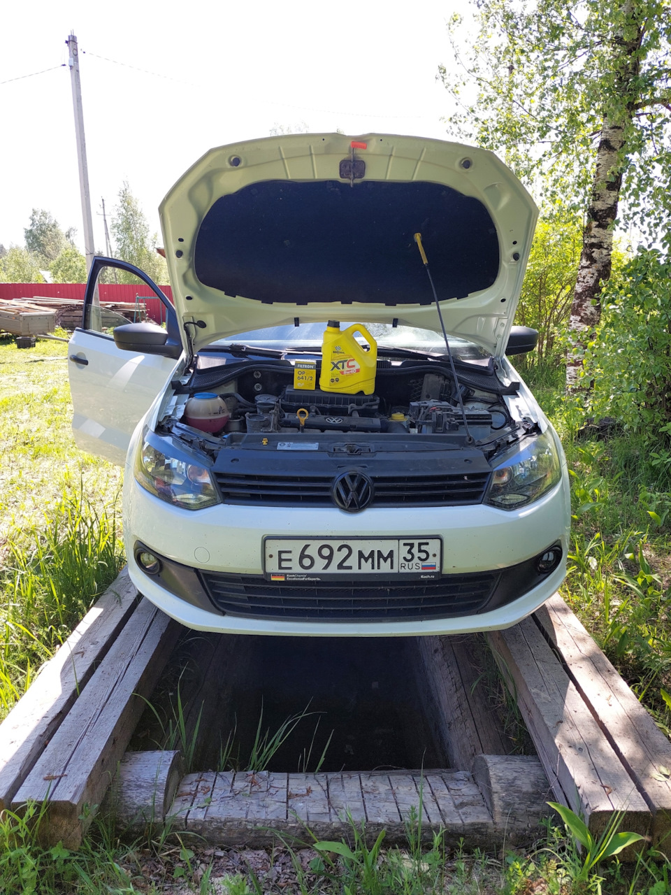 Замена масла — Volkswagen Polo Sedan, 1,6 л, 2014 года | плановое ТО ...