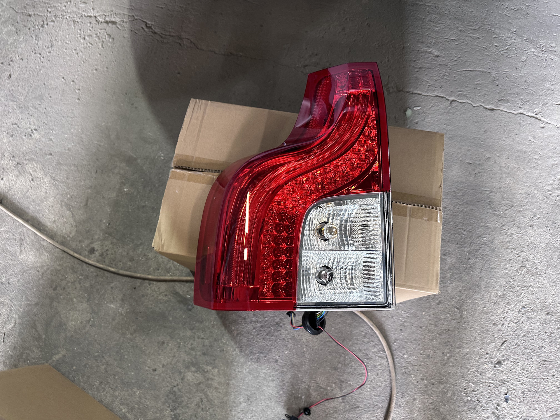 Задние LED фонари рест в кузов ДОрест XC90 — Volvo XC90 (1G), 2,5 л ...