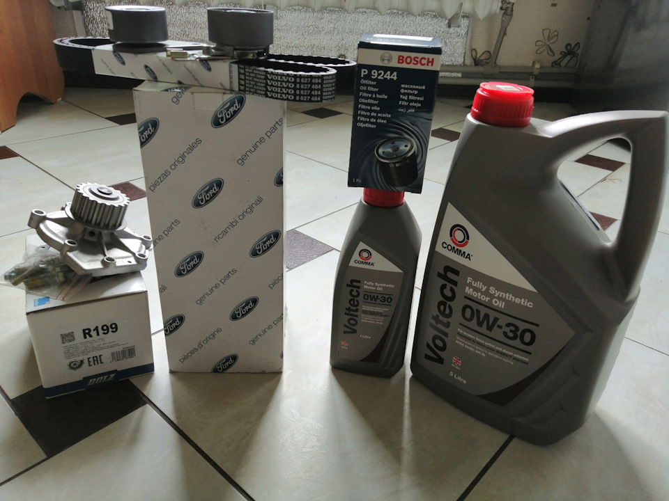 Замена ГРМ, водяного насоса, масла в ДВС. — Volvo S80 (2G), 2,5 л, 2010 ...