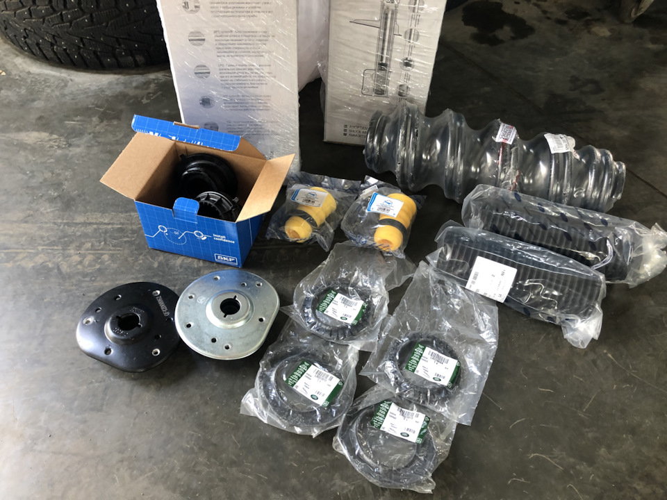 14. Передние амортизационные стойки. Замена. — Land Rover Freelander 2 ...