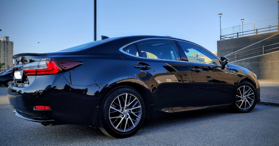 Первое ТО и замена радиатора — Lexus ES (XV60), 2 л, 2017 года ...