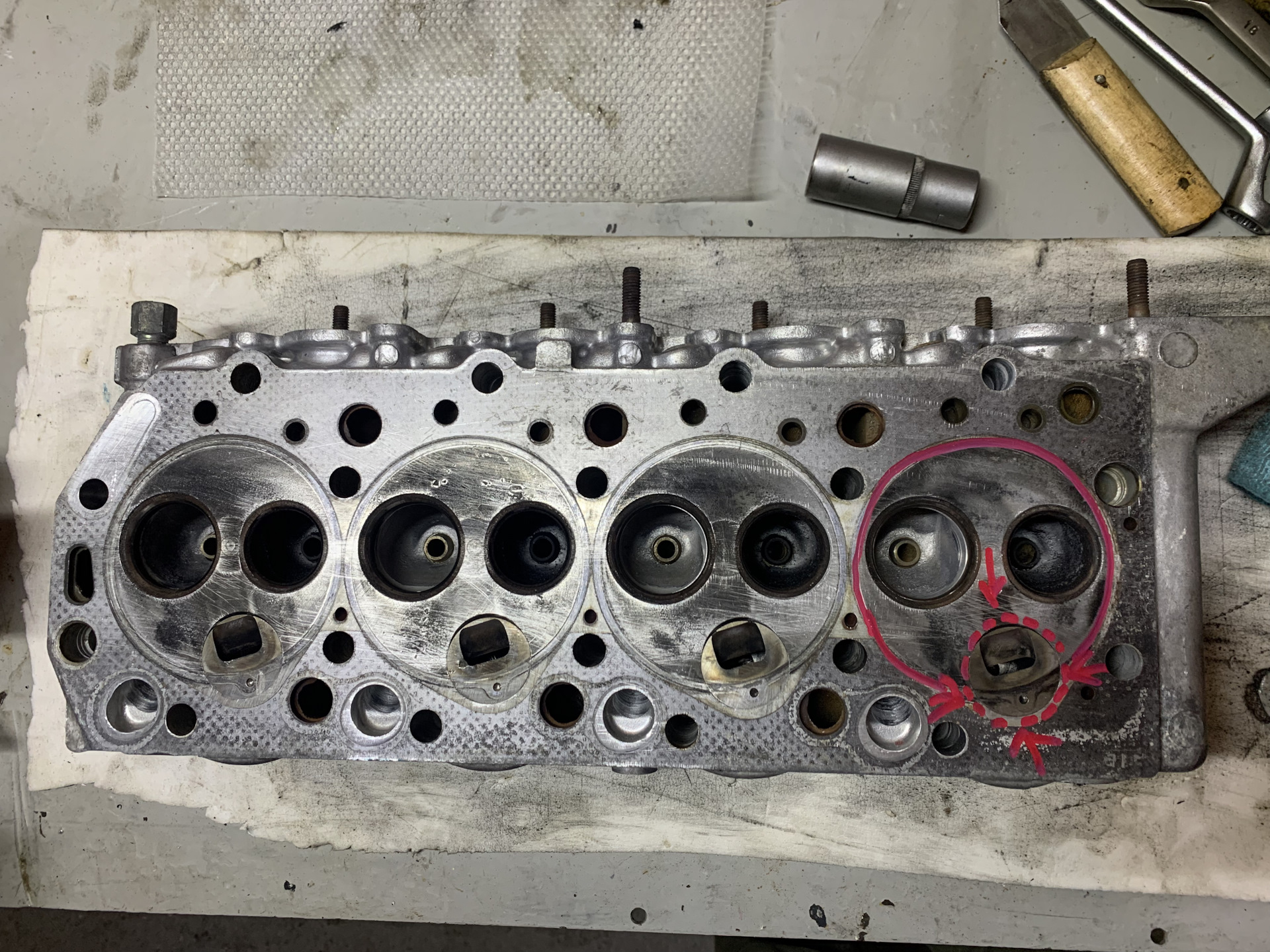 Замена головки блока — Mitsubishi Pajero (2G), 2,5 л, 1992 года ...