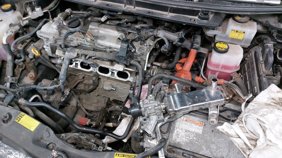 Чистка ЕГР — Toyota Prius (30), 1,8 л, 2010 года | своими руками | DRIVE2