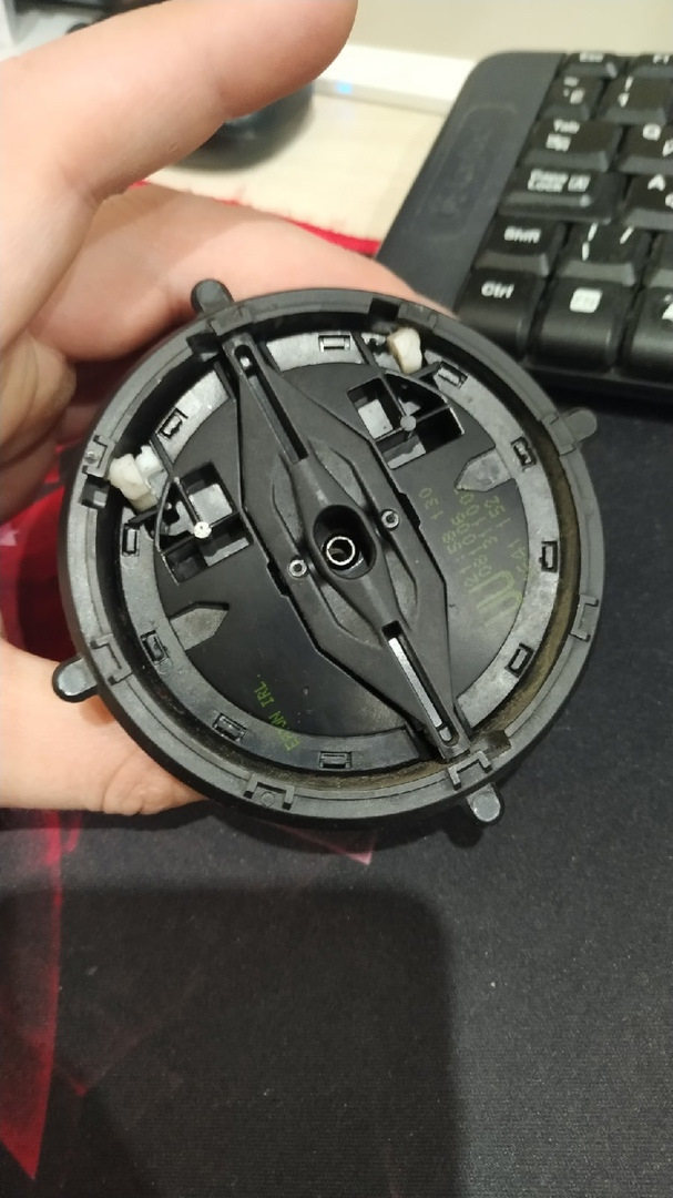 Замена моторчика положения зеркала — Volvo S60 (1G), 2,4 л, 2006 года ...