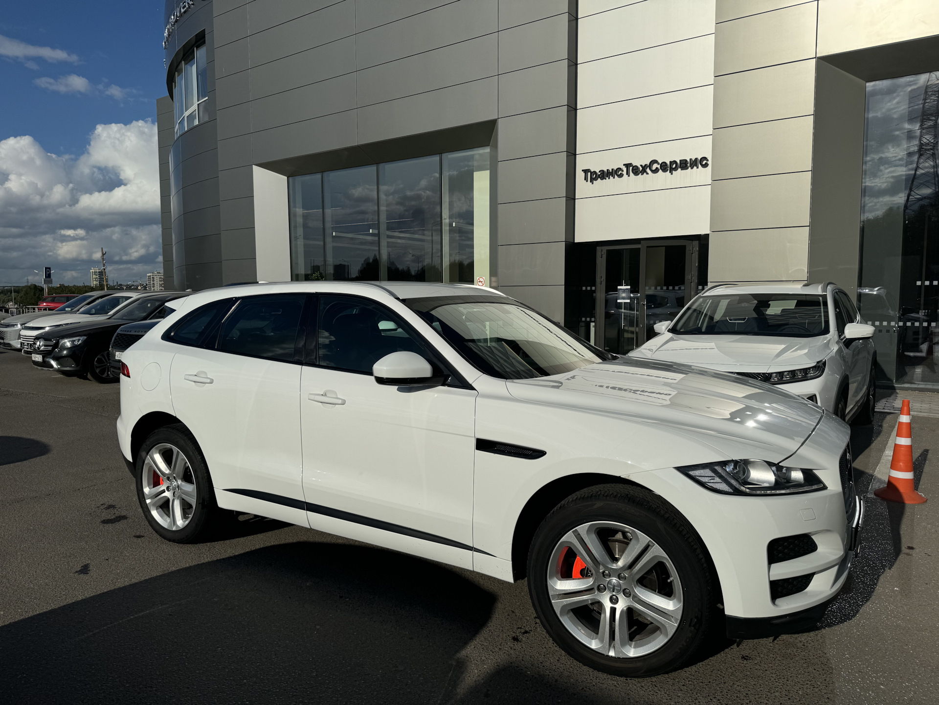 Замена цепи ГРМ Jaguar F-Pace 2.0d ingenium — Jaguar F-Pace, 2 л, 2017 года | визит на сервис ...