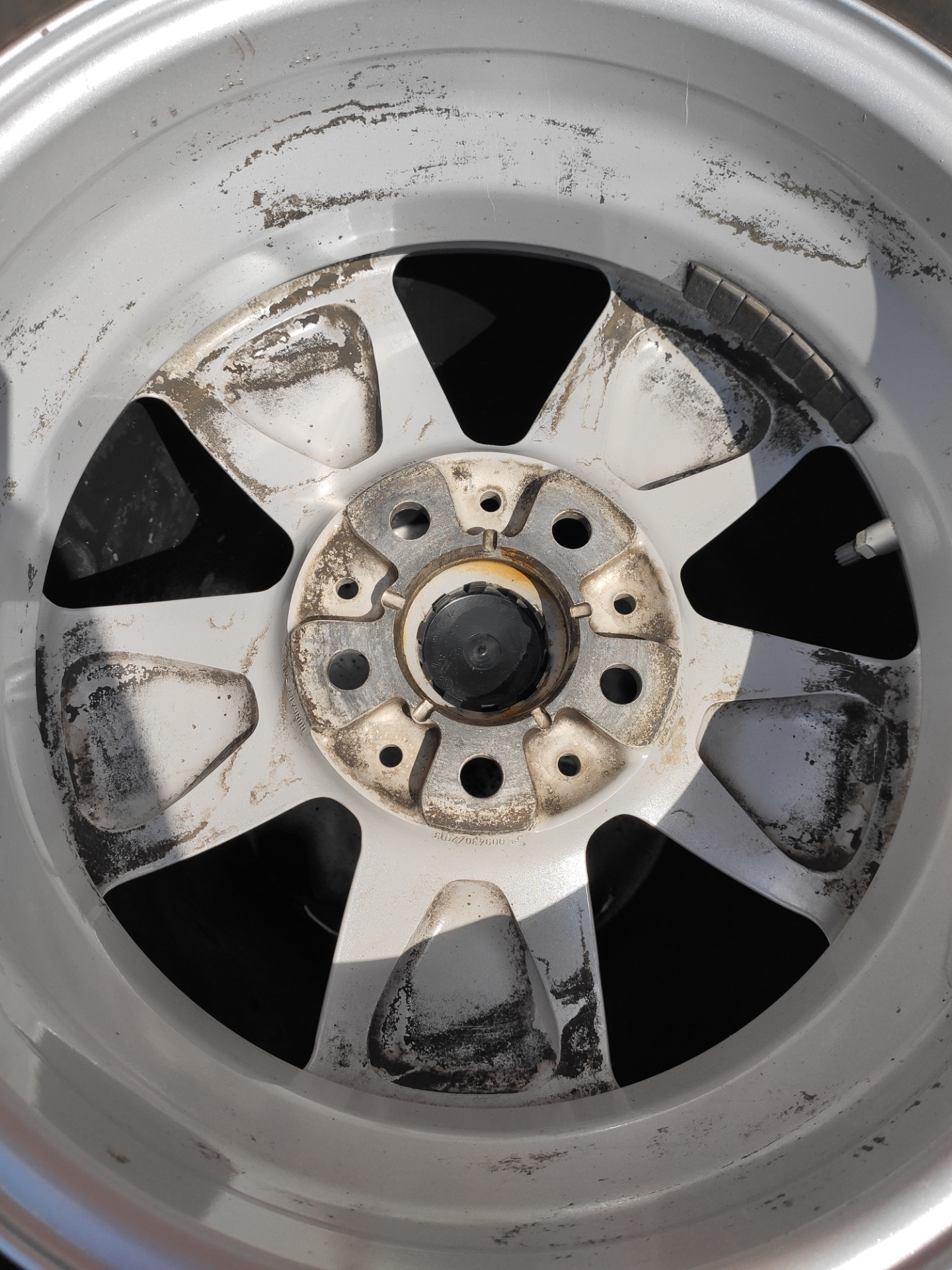Лучшее средство для мойки колёсных дисков — MINI Cooper Mk III, 1,5 л ...