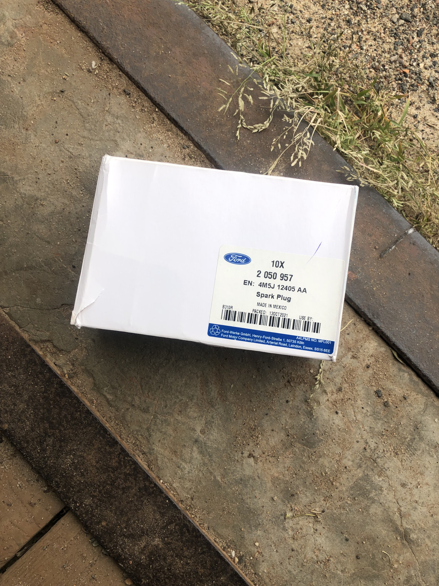 Замена свечей — Ford Fusion, 1,4 л, 2003 года | плановое ТО | DRIVE2