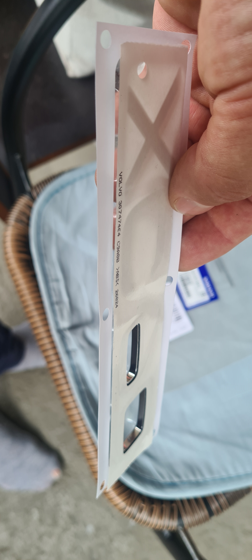 Оригинальные эмблемы. — Volvo XC90 (2G), 2 л, 2016 года | аксессуары ...