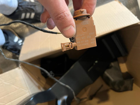 4H0907658 Датчик качества воздуха VAG | Запчасти на DRIVE2