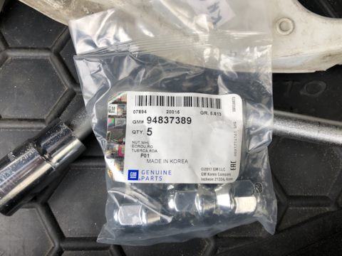 94837389 Гайка колесная GM | Запчасти на DRIVE2