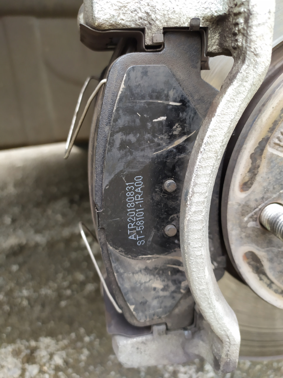 Колодки с пружинами — Hyundai Solaris, 1,4 л, 2011 года | своими руками ...
