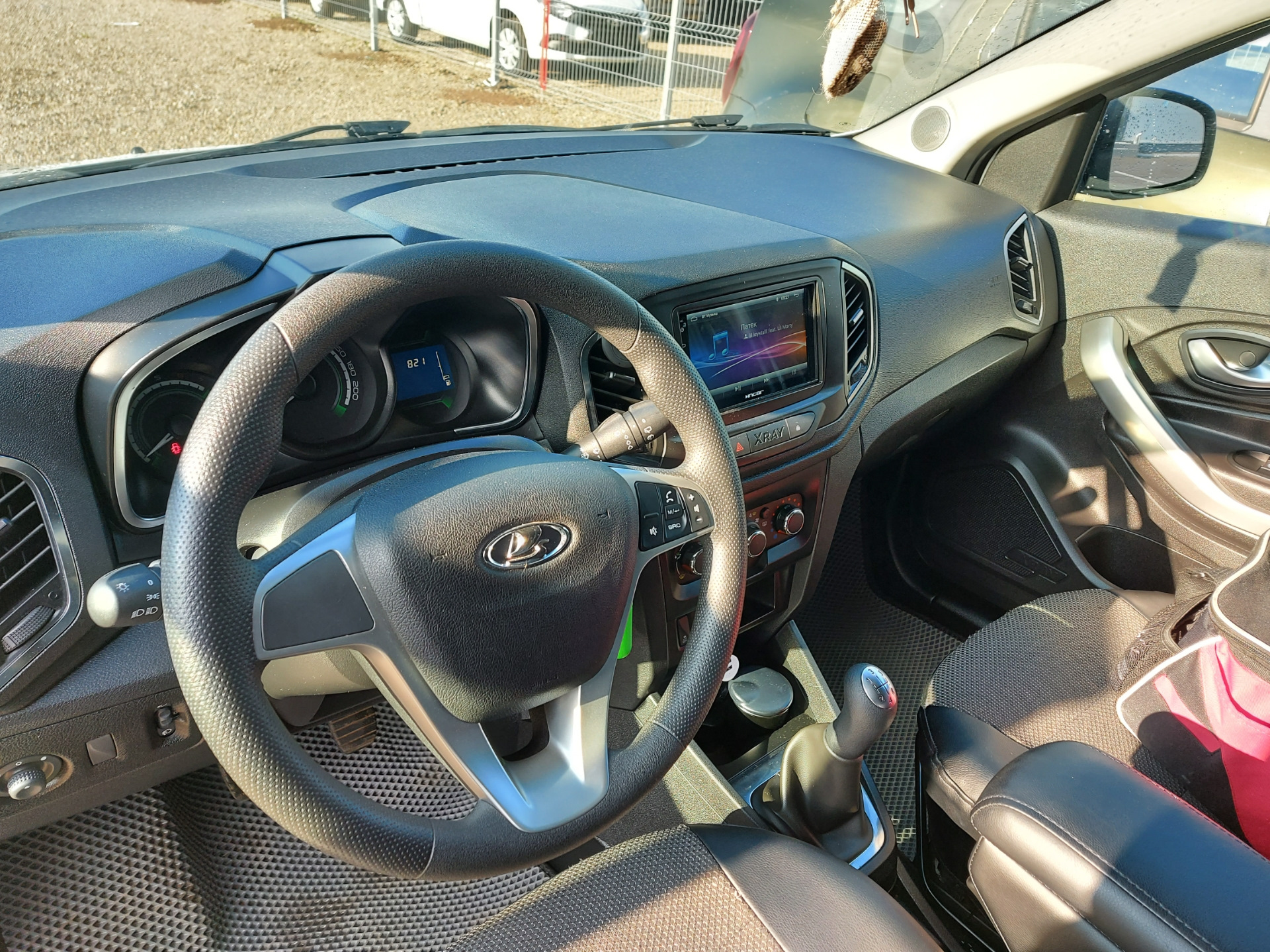 Eva ковры — Lada XRAY, 1,6 л, 2018 года | аксессуары | DRIVE2