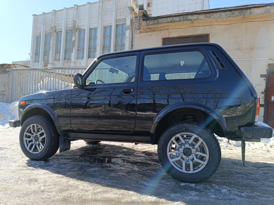 Кама-Flame 205/70 R16 — Lada 4x4 3D, 1,7 л, 2024 года | шины | DRIVE2
