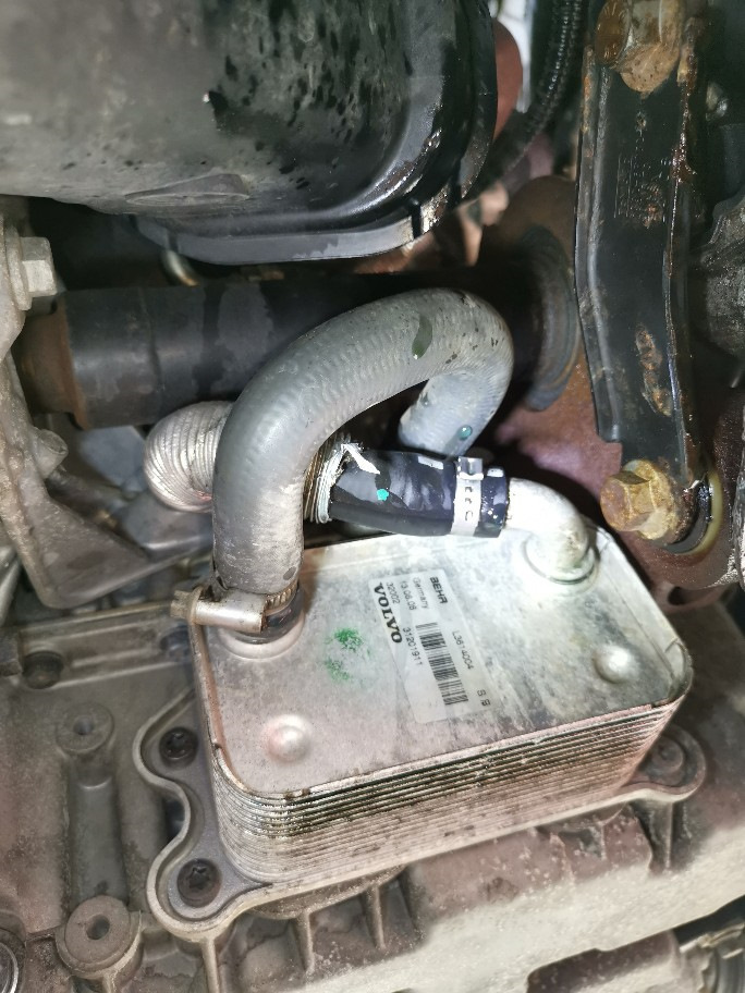 Engine coolant still leaking :( — Volvo XC70 III, 2,4 л, 2008 года ...