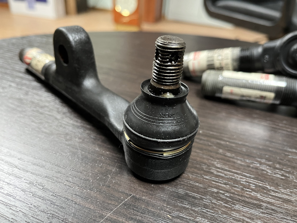 Новые рулевые наконечники — Toyota Land Cruiser 80, 4,5 л, 1997 года ...