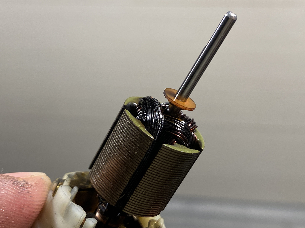 Замена насоса омывателя ветрового стекла — Volvo S60 (2G), 2 л, 2013 ...