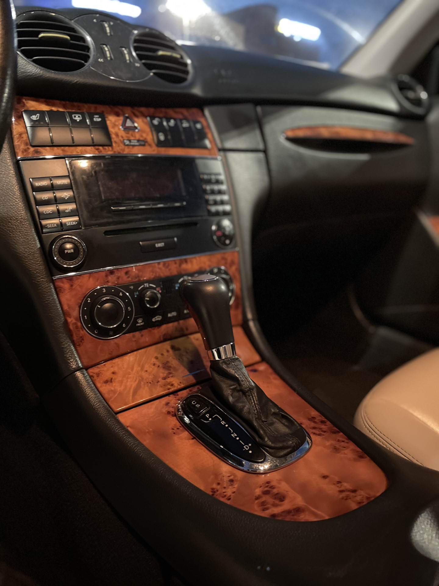 Немного о комплектации Designo — Mercedes-Benz CLK (W209), 3,2 л, 2005 ...