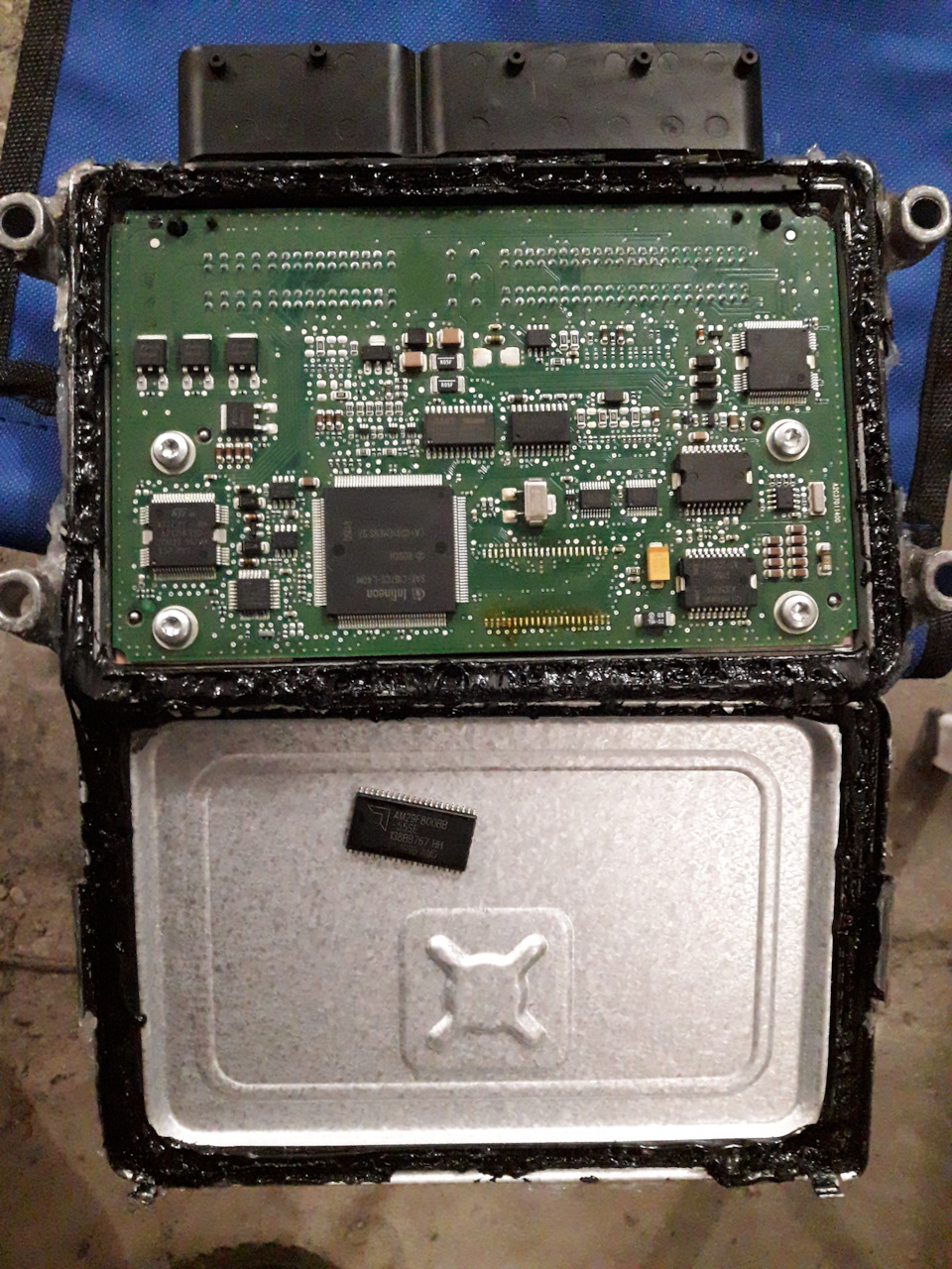 Замена ЭБУ Двигателя Continental (Simtec) 76.1 — Chevrolet Cruze (1G), 1,6 л, 2012 года ...